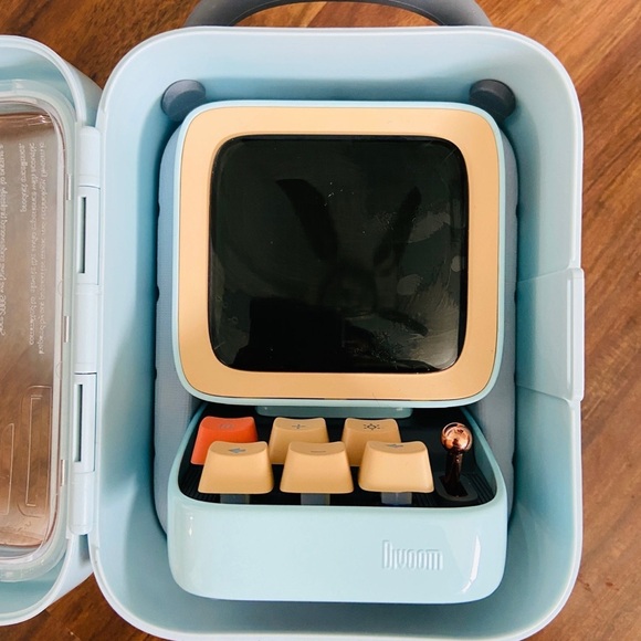 Divoom | Portable Audio & Video | Ditoo Pixel Art Game Bluetooth ...